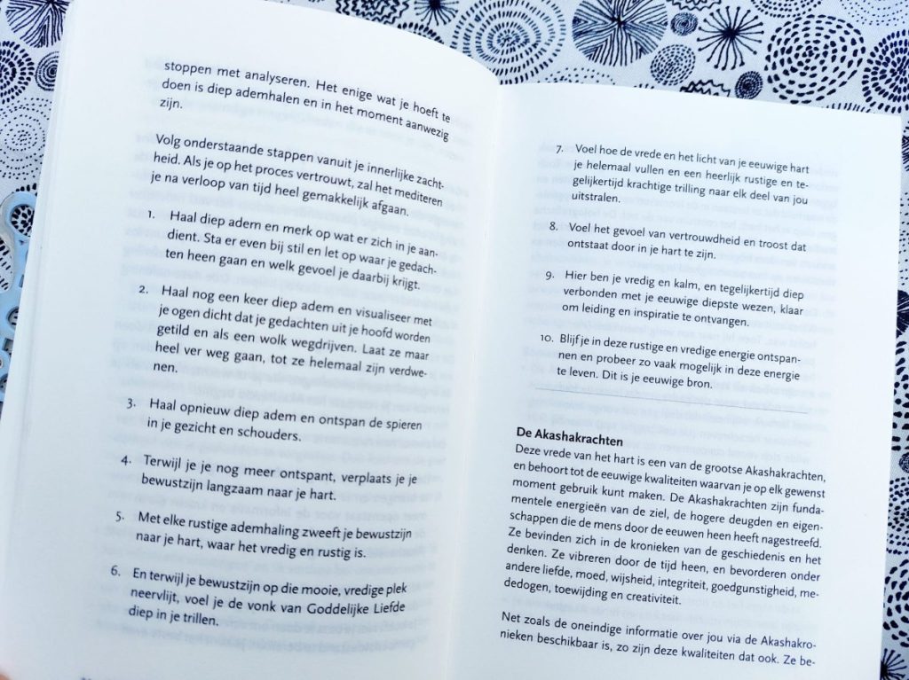 De Akasha Kronieken - Sandra Anne Taylor | StoerLeesVoer