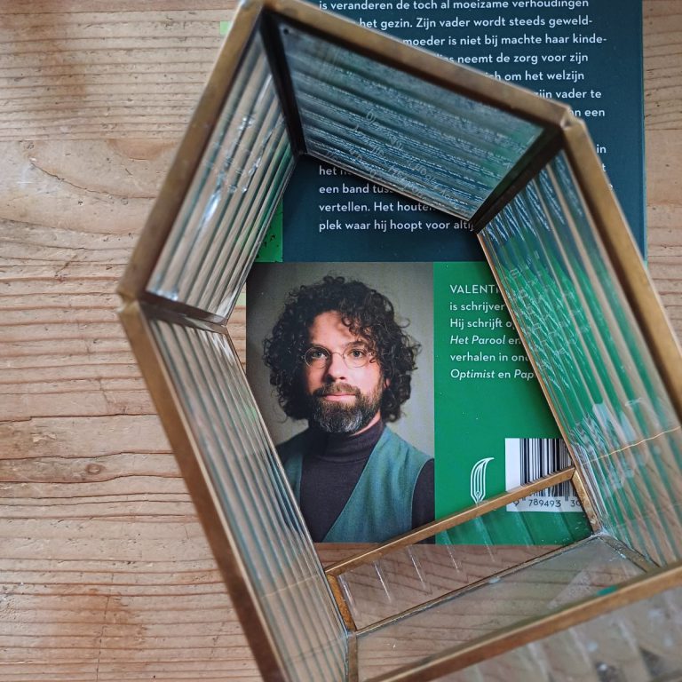 Beste Mevrouw Eva - Valentijn de Heer | Roman | StoerLeesVoer