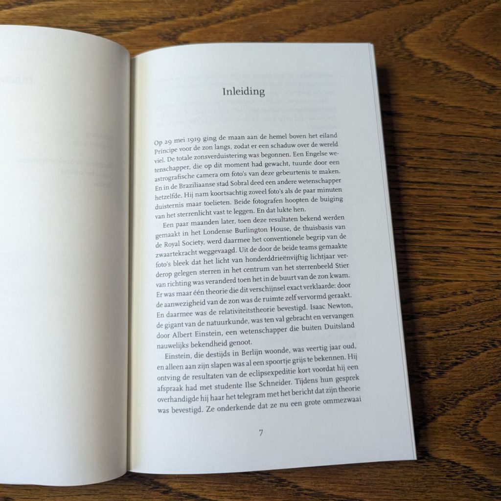 Einstein in tijd en ruimte - Graydon | Biografie | StoerLeesVoer