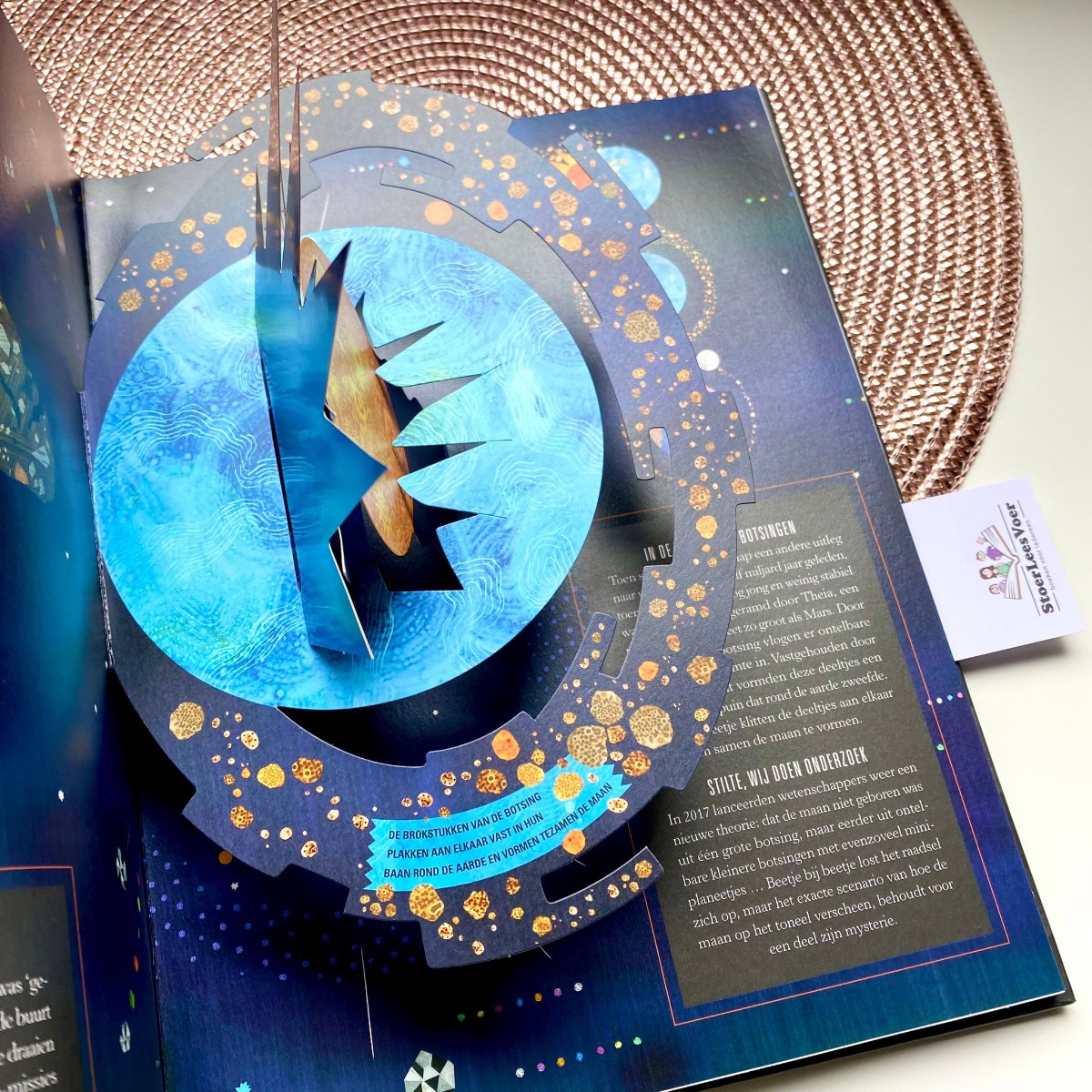 De maan pop-up | Vanaf 5 jaar thema heelal | StoerLeesVoer