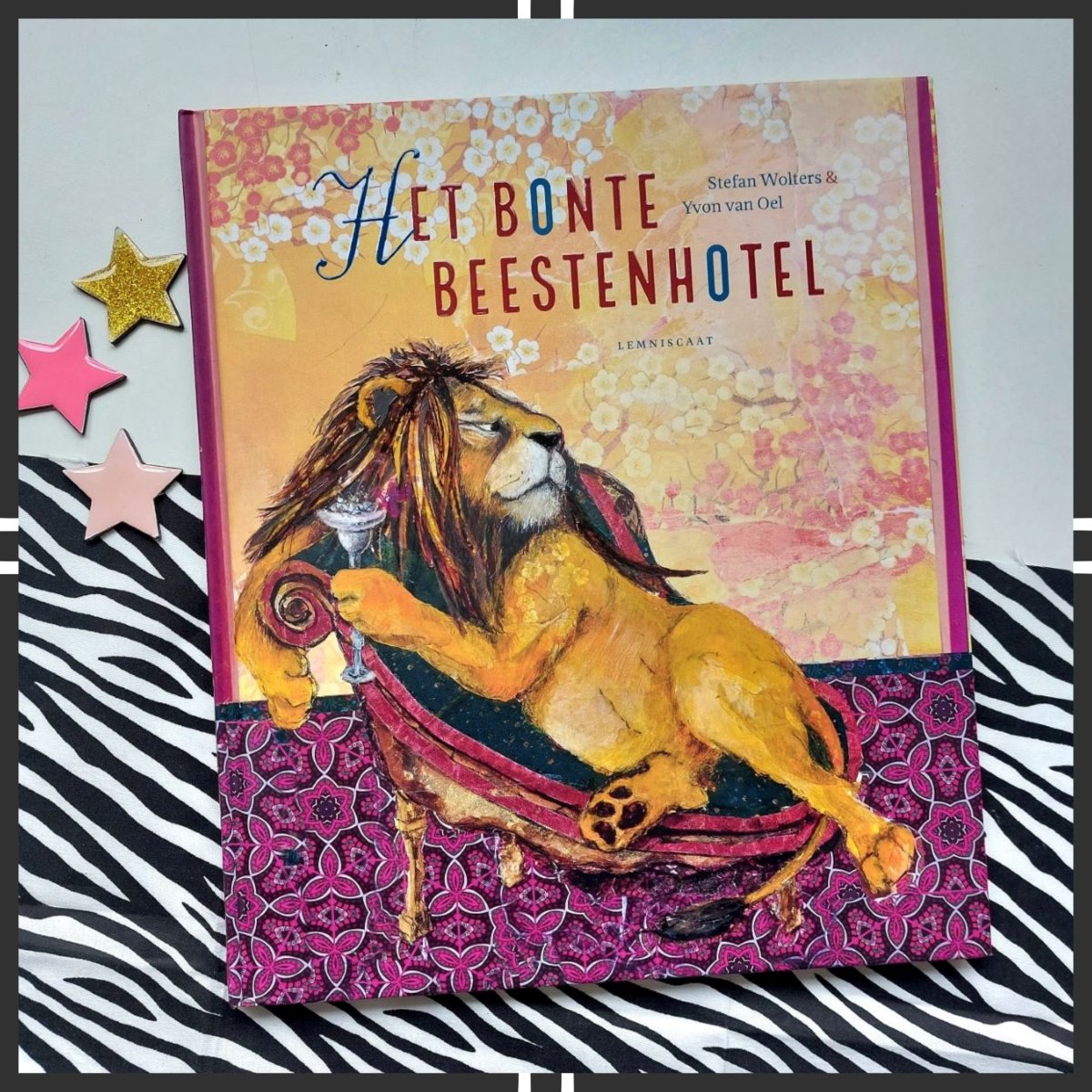 Het bonte Beestenhotel - Wolters & van Oel | StoerLeesVoer
